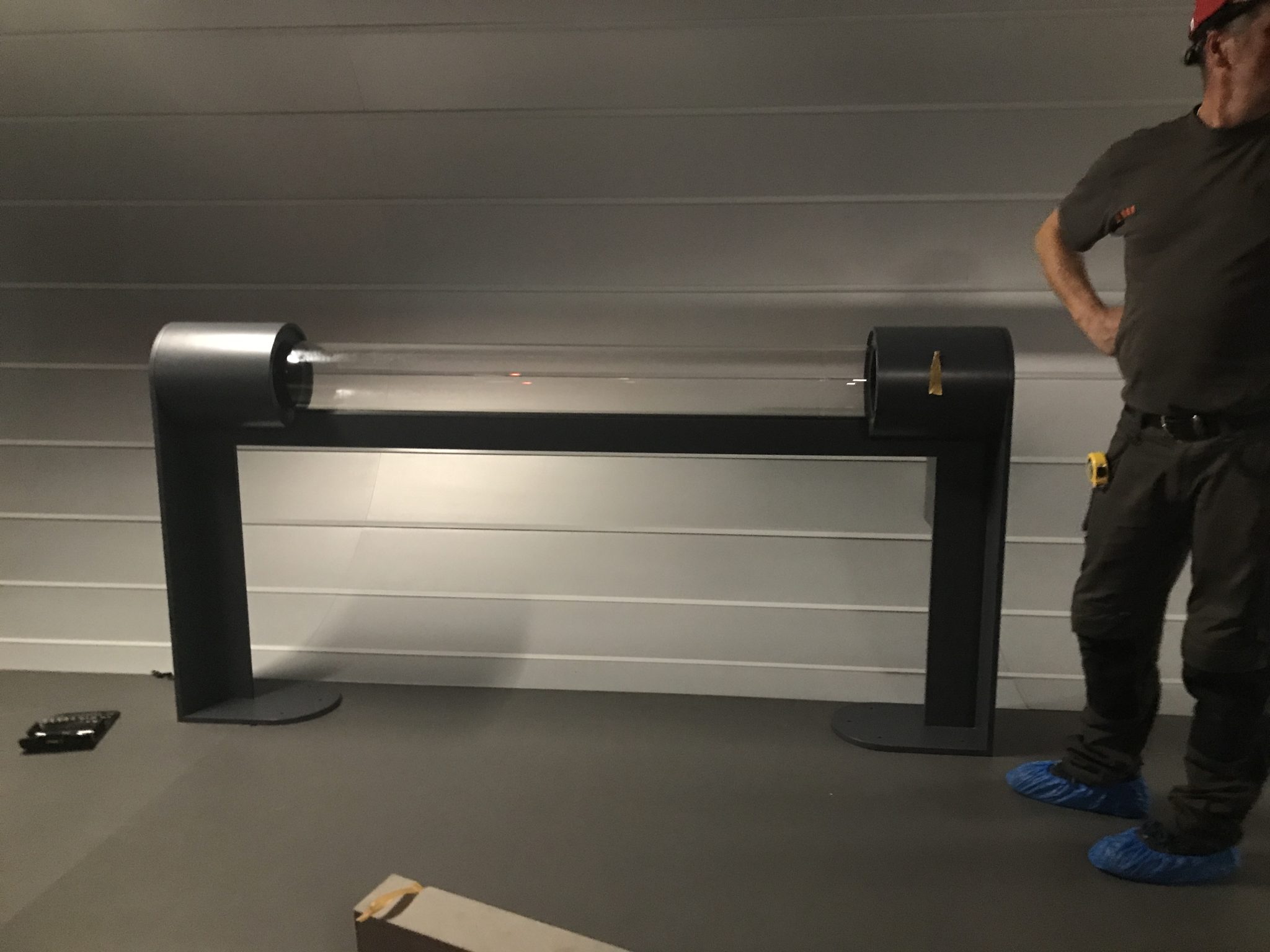 Brilliant Plasma Tube Displays with Glass, Gas & Electricity